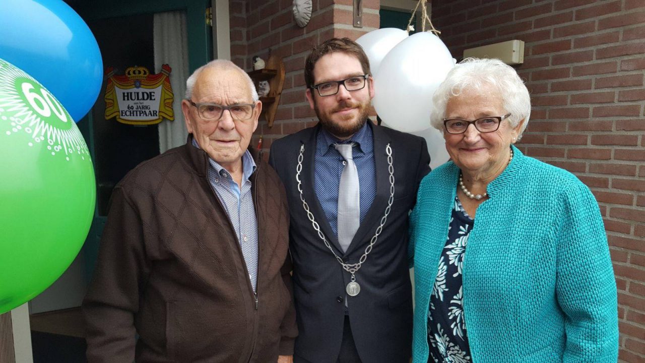 Jan en Dinie te Riele 60 jaar getrouwd - Extra Nieuws